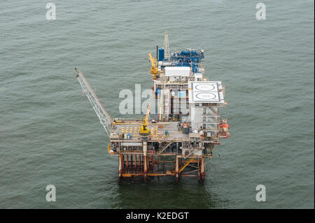 Aerial view of oil rig drilling platforms, Louisiana, Gulf of Mexico ...