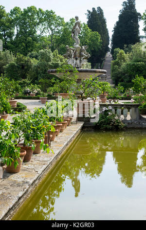 Boboli Gardens, lake in Florence Italy Stock Photo - Alamy