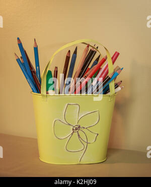 Pens pencils and markers Stock Photo - Alamy