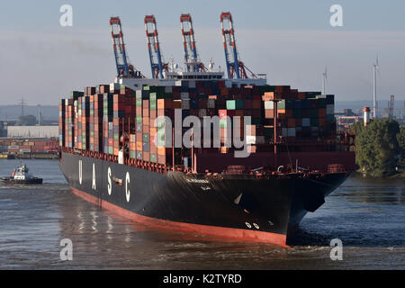 Al Murabba UASC a container ship docked in Southampton Stock Photo - Alamy