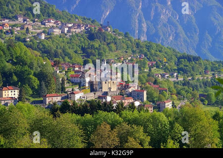 Ponna Inferiore on Lake Lugano, Italy Val d Intelvi Stock Photo - Alamy