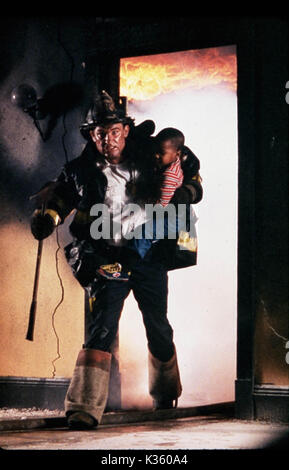 Kurt Russell Film Backdraft (1991) Characters: Stephen 'Bull' McCaffrey ...