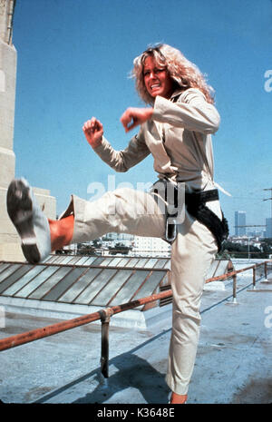 FARRAH FAWCETT, CHARLIE'S ANGELS, 1976 Stock Photo - Alamy