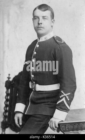 Victorian rifleman soldier Stock Photo - Alamy