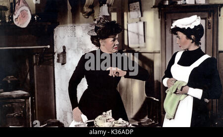 FOOTSTEPS IN THE FOG MAJORIE RHODES, STEWART GRANGER AND JEAN SIMMONS A ...