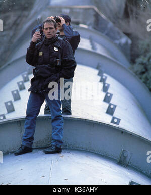Tommy Lee Jones Film The Fugitive (USA 1993) Characters: Marshal Samuel ...