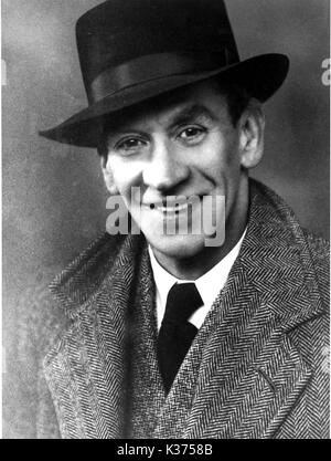 OLD MOTHER RILEY aka ARTHUR LUCAN Stock Photo - Alamy