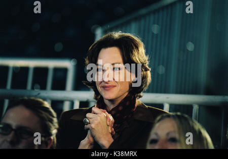 Joan Cusack Film: Ice Princess (USA/CAN 2005) Characters: Joan Carlyle ...