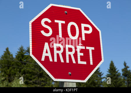 Canada, New Brunswick Province, bilingual road sign Stock Photo - Alamy