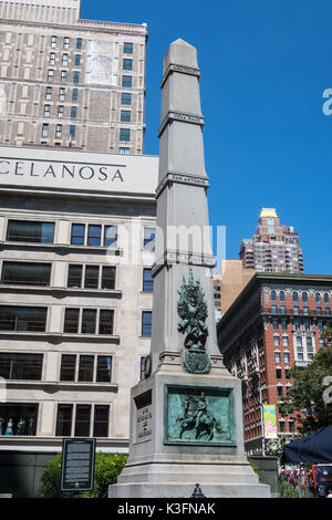 General Worth monument, Fifth Avenue and 25th Street, NYC Stock Photo ...