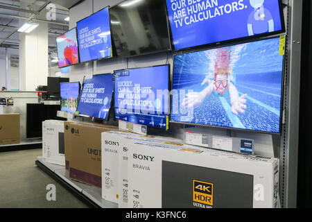 Best Buy Electronics Store, NYC, USA Stock Photo - Alamy