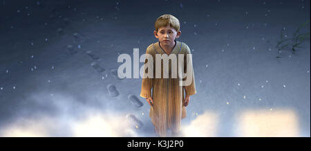 Film Still from "The Polar Express" Tom Hanks © 2004 Warner Brothers ...