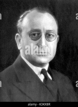 MAURICE ELVEY Director Stock Photo - Alamy