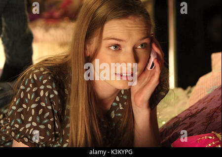 ANGUS, THONGS AND PERFECT SNOGGING ELEANOR TOMLINSON, GEORGIA GROOME ...