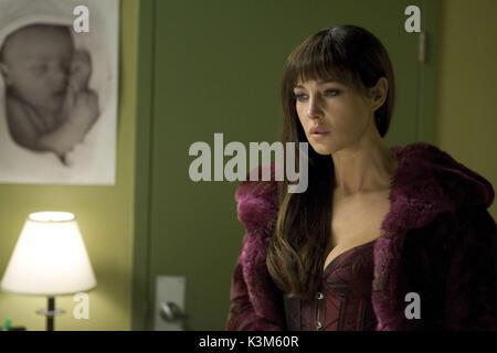 MONICA BELLUCCI, SHOOT 'EM UP, 2007 Stock Photo - Alamy
