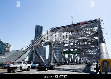 Story Bridge, a steel truss cantilever bridge spanning the Brisbane ...