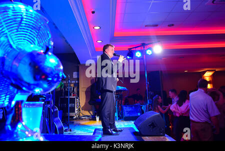 Worldwide acclaimed Country and Irish Music star Jimmy Buckley live ...