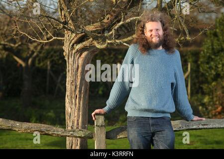 06/01/2012 - ECONOMICS LECTURER RICHARD TOL AT HIS NEW HOME IN BARCOMBE ...