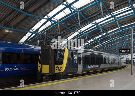 South Western Railway's first fully-liveried Class 444 train arrives ...