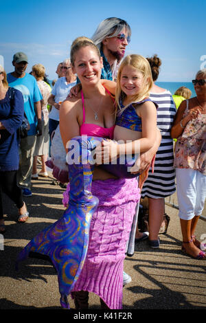 Mermaids gather an a World Record attempt to group the most Mermaids in ...
