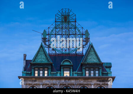USA, Pennsylvania, Scranton, Scranton Electric City Building, sign ...