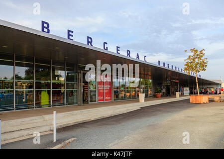 Bergerac Dordogne Périgord Airport, France Stock Photo - Alamy