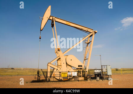 A pumping device used in Oil Production Stock Photo - Alamy