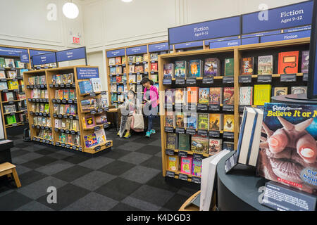 The Amazon New York Office building,5 Manhattan West, New York City ...