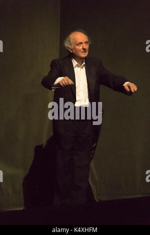 the cast taking a curtain call , Siegfried, Bayreuth Opera Festival ...