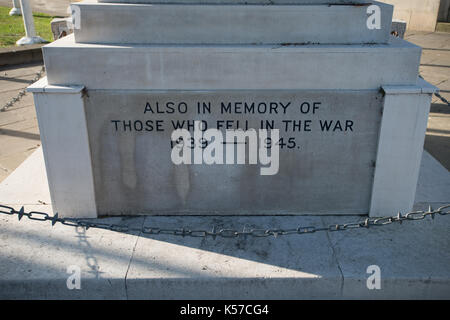 War memorial in worthing town centre Stock Photo - Alamy
