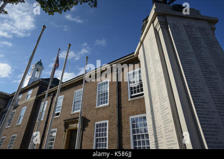 War memorial in worthing town centre Stock Photo - Alamy