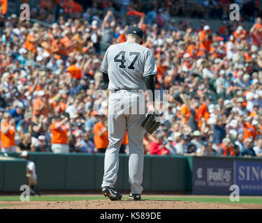 New York Yankees pitcher Tim Hill (41) delivers a pitch against the ...