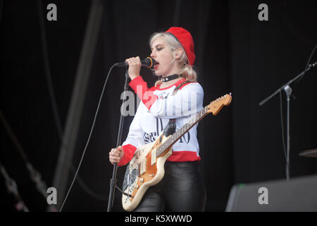 Izzy B Phillips performing with Black Honey on the main stage of the ...
