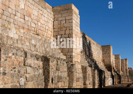 Roman walls of the city of Merida Stock Photo - Alamy