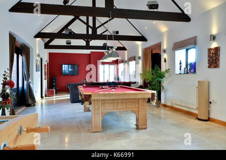 The pool table in the Games Room at Graceland the home of Elvis Presley ...