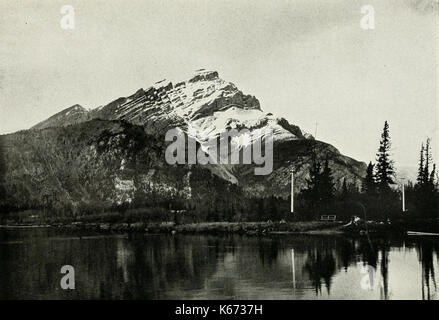 Canadian Alpine Journal I, 1, 020 Stock Photo - Alamy