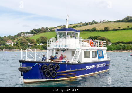 River Maid, the Kingsbridge Salcombe Ferry approaches the boarding ...