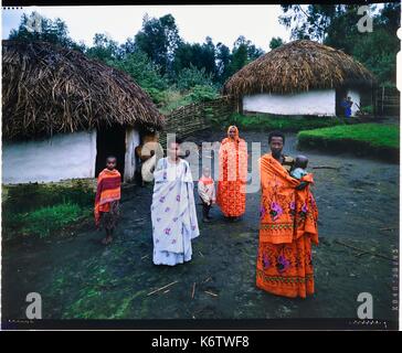 Burundi, Bujumbura Province, Ijenda area, Tutsi cow herders ...