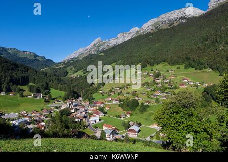 Le Reposoir village, Haute Savoie, Auvergne-Rhône-Alpes, France Stock ...
