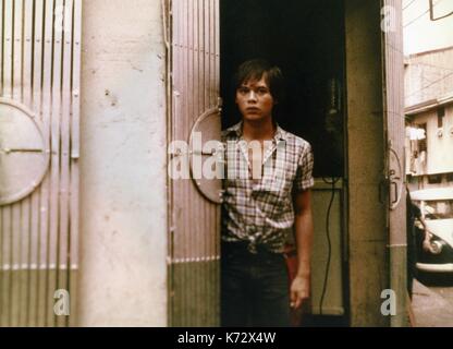 Maynila: Sa mga kuko ng liwanag Manila in the Claws of Light Year ...