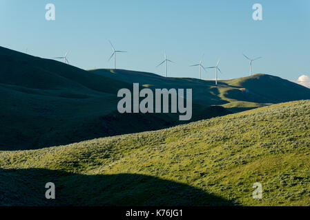 Eastern Oregon Wind Farm Stock Photo - Alamy