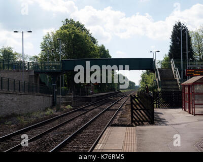 Woodlesford Railway station, Yorkshire, UK. A Northern rail class 150 ...