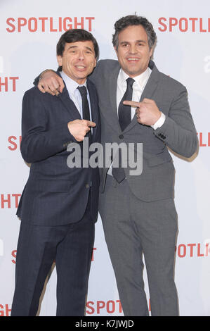 Mark Ruffalo (R) and Mike Rezendes (Spotlight reporter) attend the ...
