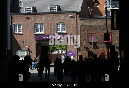 Premier Inn Southwark Stock Photo - Alamy