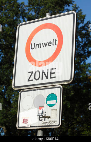 road sign environmental zone (Umweltzone in german Stock Photo - Alamy