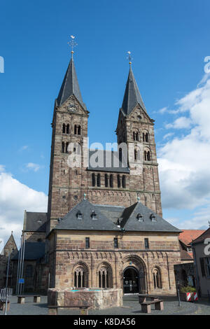 The cathedral of the small German town Fritzlar with blue sky Stock ...