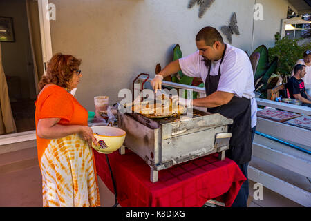 Mexican woman, cook, cooking, food preparation, Mexican food and drink ...