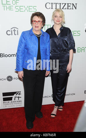 Emma Stone and Billy Jean King at the Hollywood Foreign Press ...