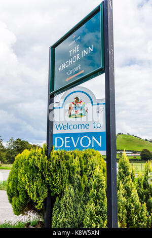 Welcome to Devon sign North Devon England Stock Photo - Alamy