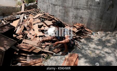 Phnom Penh Cambodia Monivong Bridge Bassac River Slum Area Stock Photo ...